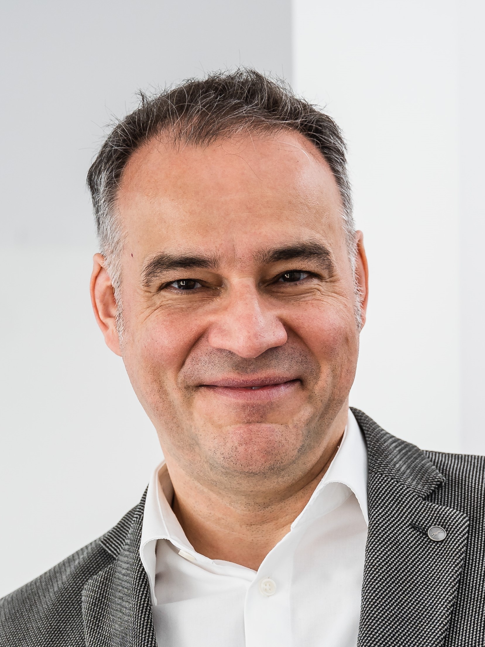 Complete solutions from E-Commerce Service Provider PVS eSolutions - PVS Europe